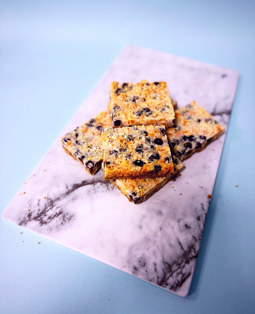 Where Sweet Dreams Are Made | Moonlight Cakes | Bedford, Texas