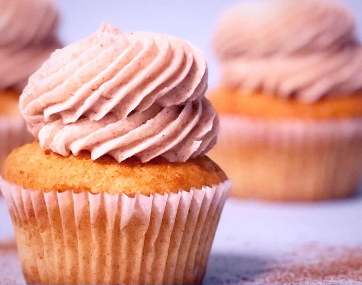 Where Sweet Dreams Are Made | Moonlight Cakes | Bedford, Texas